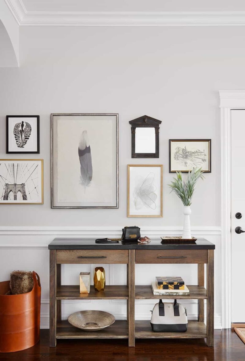 Decorating Ideas for Neutral Living Room with Style & Glamour